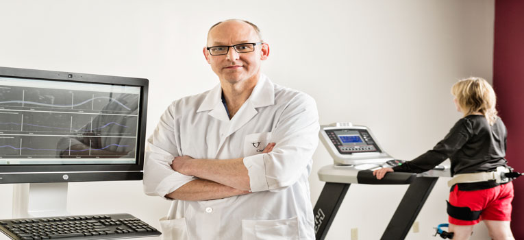 The Modern-Day Physician: Embracing Technology, Sharing the Work - DNS ...
